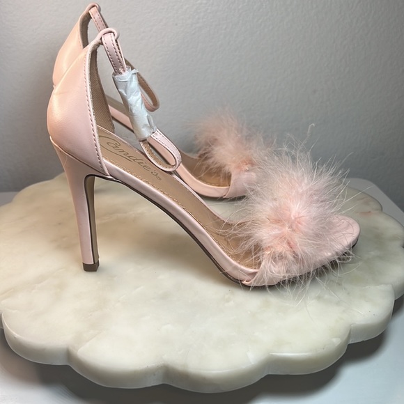 Candie's | Shoes | New Candies Ostrich Feather Blush Pink Strappy Ankle ...